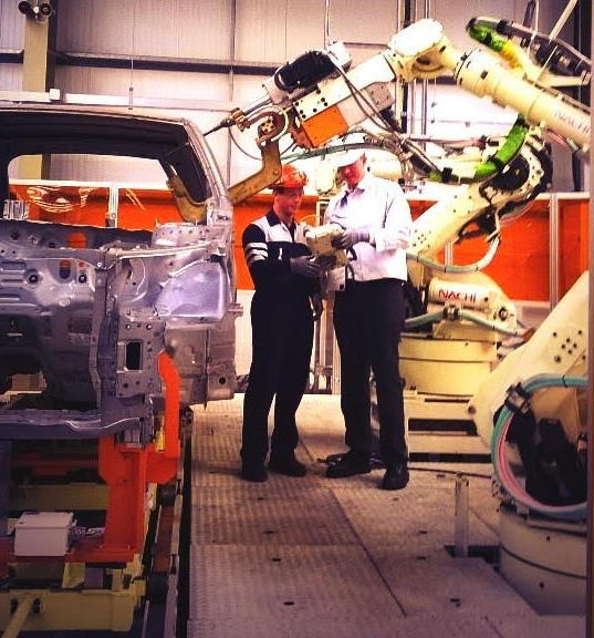 Robots Available to Small Manufacturers | Automation Technician